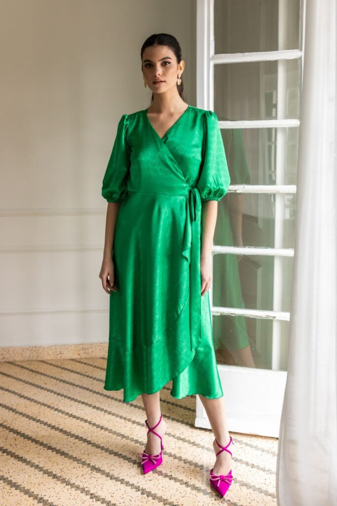 ΦΟΡΕΜΑ ΜΙΝΤΙ ΣΑΤΕΝ ΠΡΑΣΙΝΟ – Orosimo Fashion